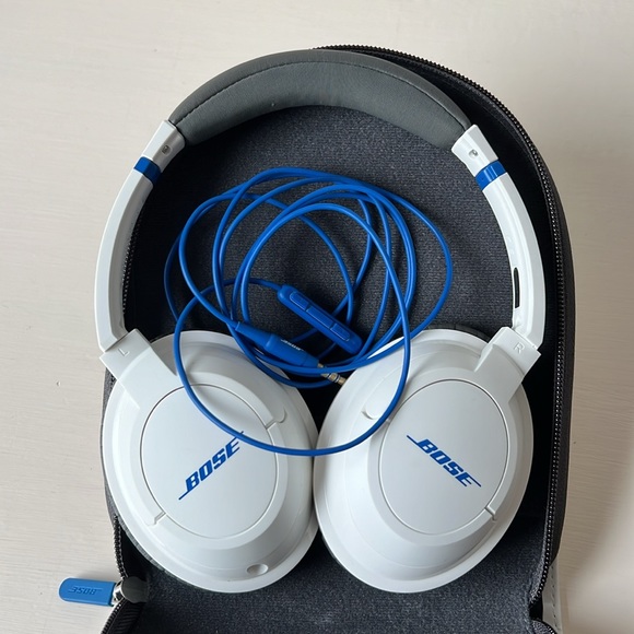 Bose | Headphones | Bose Wired Headphones | Poshmark